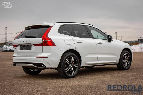 White Volvo XC60 2021 in Kaunas, with an engine capacity of 2.00 L and mileage of 162 thousand km for 26300 €, photo 5 on AUTOMOTO.COM.LV