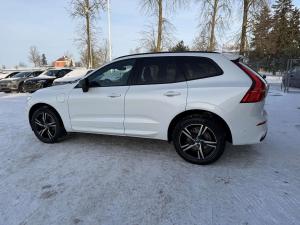 White Volvo XC60 2022 in Siauliai, with an engine capacity of 1.97 L and mileage of 113 thousand km for 41880 €, photo 12 on AUTOMOTO.COM.LV