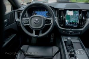 Balts Volvo XC60 2022 Tallina, ar dzinēja tilpumu 2.00 L un nobraukumu 93 tūkst. km par 37900 €, foto 4 vietnē AUTOMOTO.COM.LV