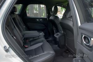 Balts Volvo XC60 2022 Tallina, ar dzinēja tilpumu 2.00 L un nobraukumu 93 tūkst. km par 37900 €, foto 13 vietnē AUTOMOTO.COM.LV
