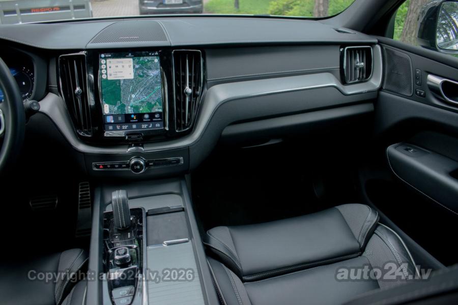 Balts Volvo XC60 2022 Tallina, ar dzinēja tilpumu 2.00 L un nobraukumu 93 tūkst. km par 37900 €, foto 14 vietnē AUTOMOTO.COM.LV