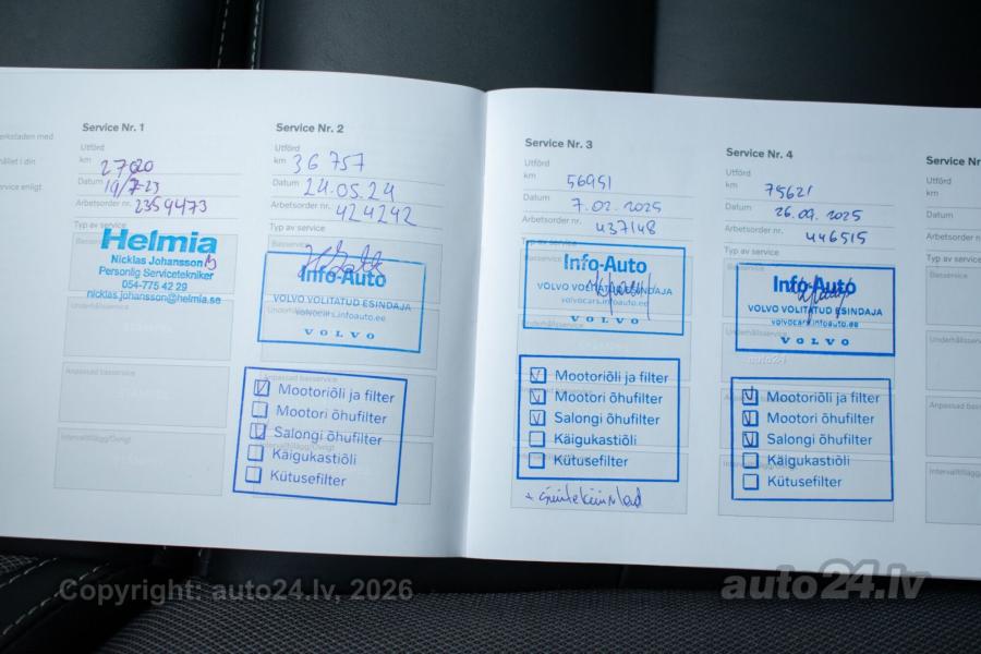 Balts Volvo XC60 2022 Tallina, ar dzinēja tilpumu 2.00 L un nobraukumu 93 tūkst. km par 37900 €, foto 15 vietnē AUTOMOTO.COM.LV