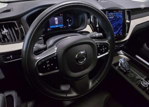 White Volvo XC60 2022 in Siauliai, with an engine capacity of 1.97 L and mileage of 36 thousand km for 31900 €, photo 33 on AUTOMOTO.COM.LV