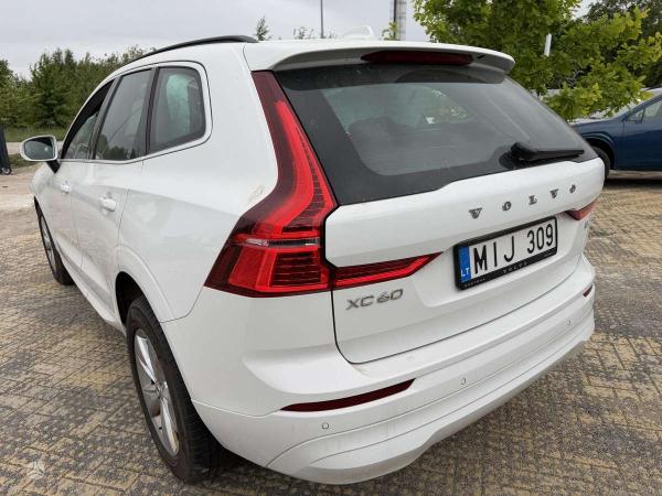 Balts Volvo XC60 2022 Šauļi, ar dzinēja tilpumu 2.00 L un nobraukumu 143 tūkst. km par 8850 €, foto 5 vietnē AUTOMOTO.COM.LV