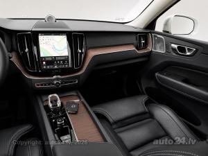 White Volvo XC60 2022 in Parnu, with an engine capacity of 2.00 L and mileage of 86 thousand km for 42990 €, photo 9 on AUTOMOTO.COM.LV