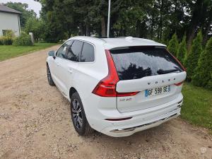 White Volvo XC60 2022 in Telschi, with an engine capacity of 1.97 L and mileage of 58 thousand km for 24800 €, photo 12 on AUTOMOTO.COM.LV