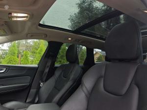 White Volvo XC60 2022 in Telschi, with an engine capacity of 1.97 L and mileage of 58 thousand km for 24800 €, photo 41 on AUTOMOTO.COM.LV