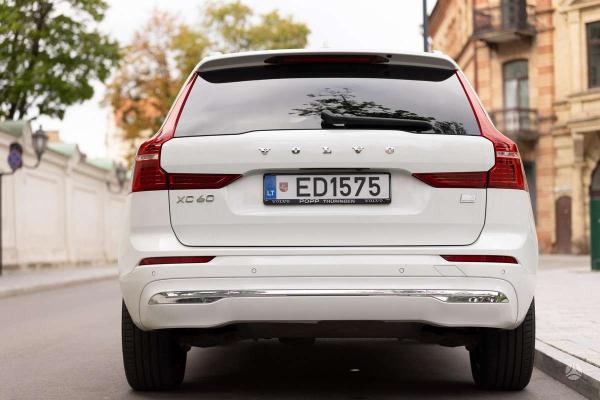 Balts Volvo XC60 2022 Viļņa, ar dzinēja tilpumu 1.97 L un nobraukumu 144 tūkst. km par 34900 €, foto 5 vietnē AUTOMOTO.COM.LV