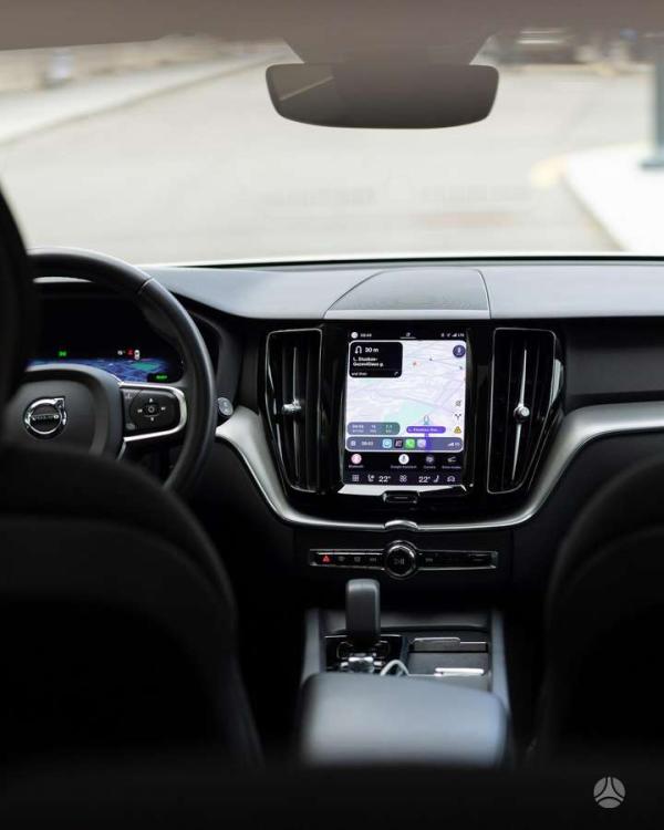 Balts Volvo XC60 2022 Viļņa, ar dzinēja tilpumu 1.97 L un nobraukumu 144 tūkst. km par 34900 €, foto 6 vietnē AUTOMOTO.COM.LV