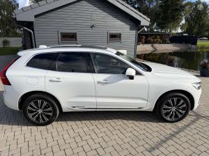 Balts Volvo XC60 2022 Telšiai, ar dzinēja tilpumu 1.97 L un nobraukumu 58 tūkst. km par 37750 €, foto 4 vietnē AUTOMOTO.COM.LV