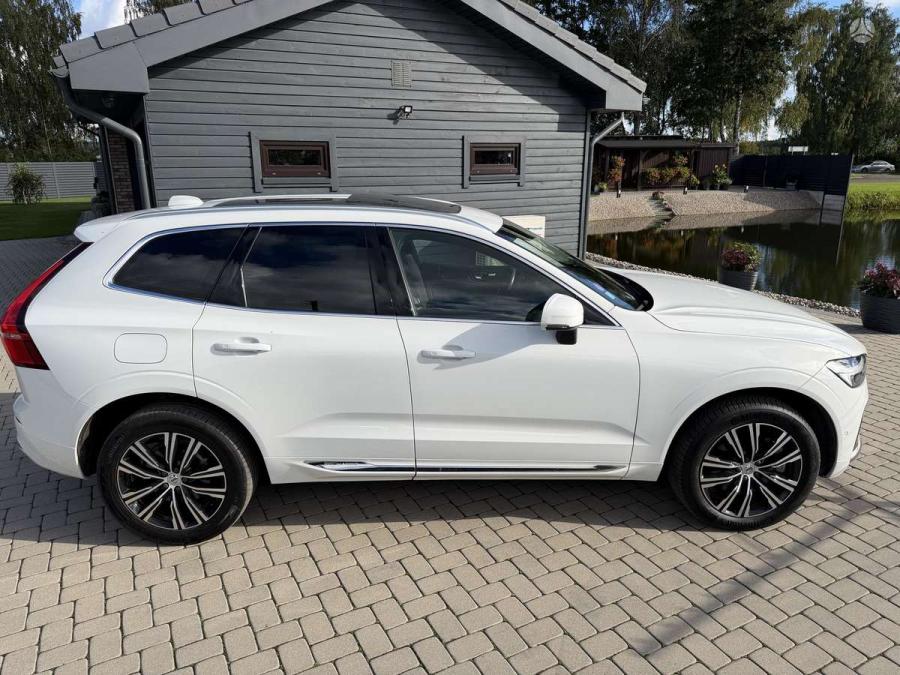 Balts Volvo XC60 2022 Telšiai, ar dzinēja tilpumu 1.97 L un nobraukumu 58 tūkst. km par 37750 €, foto 4 vietnē AUTOMOTO.COM.LV