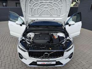 Balts Volvo XC60 2022 Telšiai, ar dzinēja tilpumu 1.97 L un nobraukumu 58 tūkst. km par 37750 €, foto 7 vietnē AUTOMOTO.COM.LV
