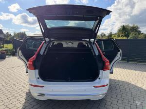 Balts Volvo XC60 2022 Telšiai, ar dzinēja tilpumu 1.97 L un nobraukumu 58 tūkst. km par 37750 €, foto 9 vietnē AUTOMOTO.COM.LV