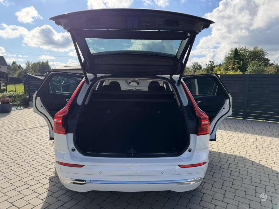 Balts Volvo XC60 2022 Telšiai, ar dzinēja tilpumu 1.97 L un nobraukumu 58 tūkst. km par 37750 €, foto 9 vietnē AUTOMOTO.COM.LV