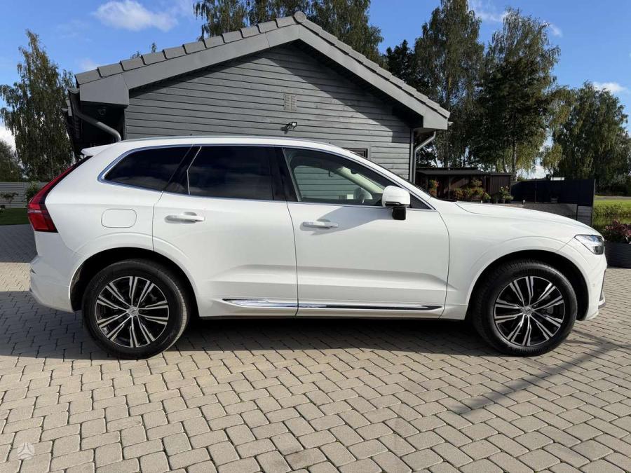 Balts Volvo XC60 2022 Telšiai, ar dzinēja tilpumu 1.97 L un nobraukumu 58 tūkst. km par 37750 €, foto 18 vietnē AUTOMOTO.COM.LV