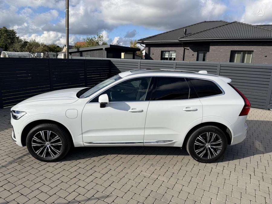 Balts Volvo XC60 2022 Telšiai, ar dzinēja tilpumu 1.97 L un nobraukumu 58 tūkst. km par 37750 €, foto 33 vietnē AUTOMOTO.COM.LV