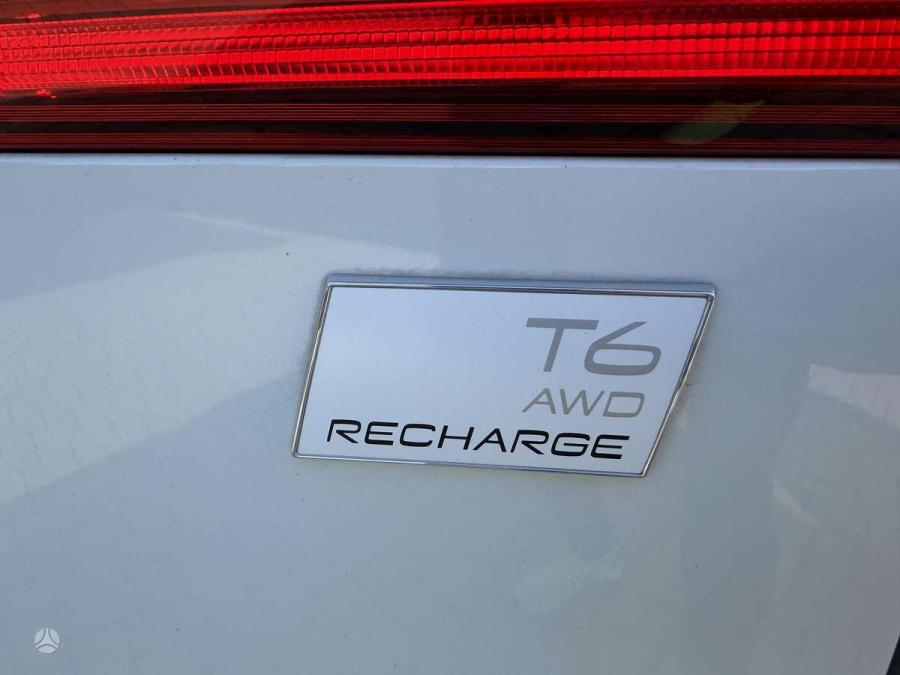 Balts Volvo XC60 2022 Telšiai, ar dzinēja tilpumu 1.97 L un nobraukumu 58 tūkst. km par 37750 €, foto 35 vietnē AUTOMOTO.COM.LV