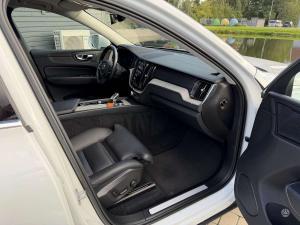 Balts Volvo XC60 2022 Telšiai, ar dzinēja tilpumu 1.97 L un nobraukumu 58 tūkst. km par 37750 €, foto 41 vietnē AUTOMOTO.COM.LV