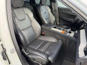 Balts Volvo XC60 2022 Telšiai, ar dzinēja tilpumu 1.97 L un nobraukumu 58 tūkst. km par 37750 €, foto 42 vietnē AUTOMOTO.COM.LV