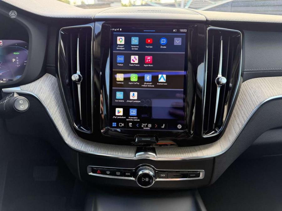 Balts Volvo XC60 2022 Telšiai, ar dzinēja tilpumu 1.97 L un nobraukumu 58 tūkst. km par 37750 €, foto 56 vietnē AUTOMOTO.COM.LV