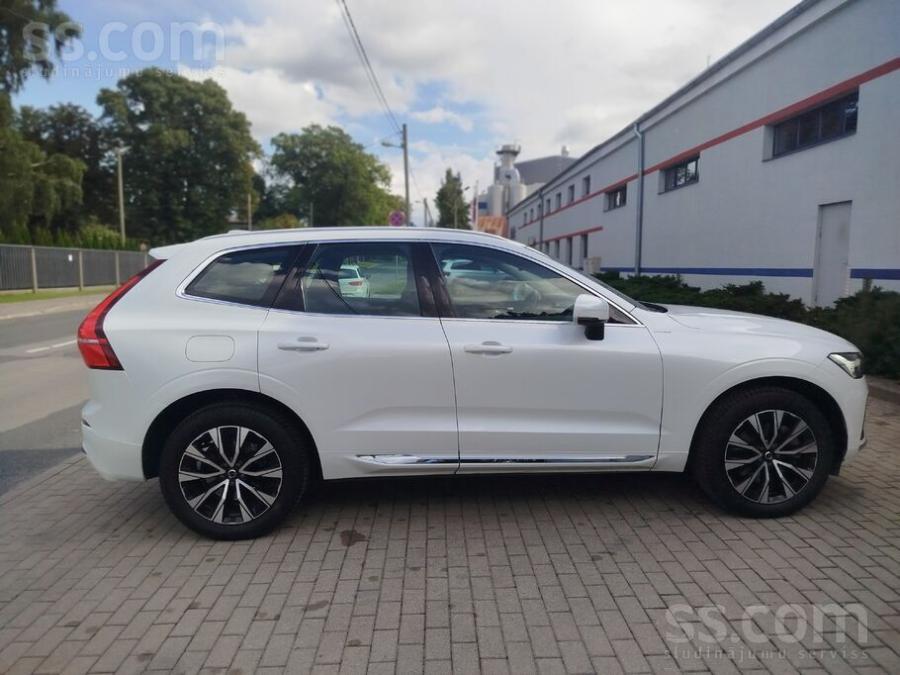 Balts Volvo XC60 2022 Rīga, ar dzinēja tilpumu 2.00 L un nobraukumu 145 tūkst. km par 25800 €, foto 11 vietnē AUTOMOTO.COM.LV
