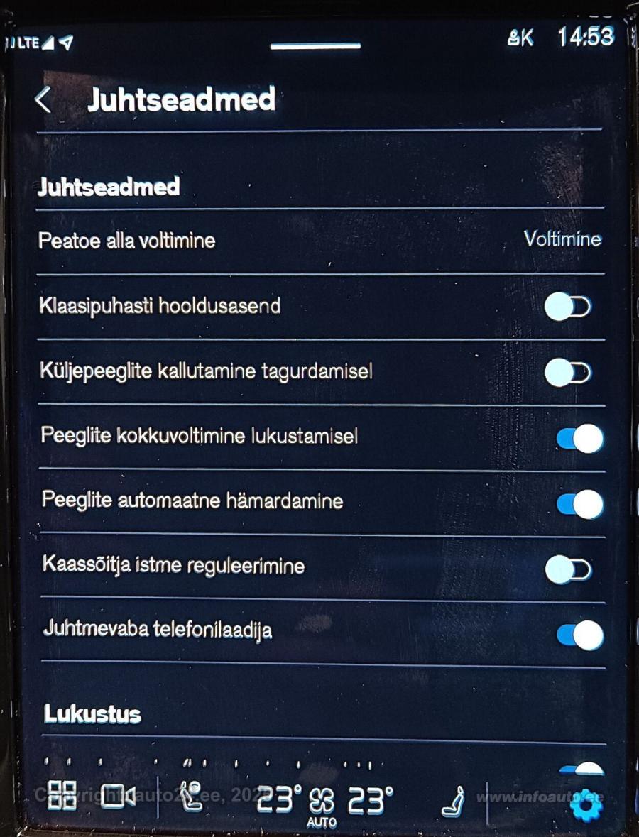 Белый Вольво ХС60 2023 в Таллин, объемом двигателя 2.00 л и пробегом 32 тыс. км за 45990 €, фото 16 на AUTOMOTO.COM.LV