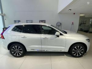 White Volvo XC60 2023 in Klaipeda, with an engine capacity of 1.97 L and mileage of 28 thousand km for 41600 €, photo 2 on AUTOMOTO.COM.LV