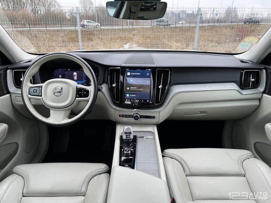 Balts Volvo XC60 2023 Tauragė, ar dzinēja tilpumu 2.00 L un nobraukumu 174 tūkst. km par 30900 €, foto 16 vietnē AUTOMOTO.COM.LV