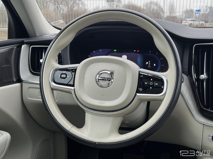 Balts Volvo XC60 2023 Tauragė, ar dzinēja tilpumu 2.00 L un nobraukumu 174 tūkst. km par 30900 €, foto 18 vietnē AUTOMOTO.COM.LV
