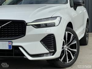 Balts Volvo XC60 2023 Tauragė, ar dzinēja tilpumu 2.00 L un nobraukumu 174 tūkst. km par 29999 €, foto 4 vietnē AUTOMOTO.COM.LV