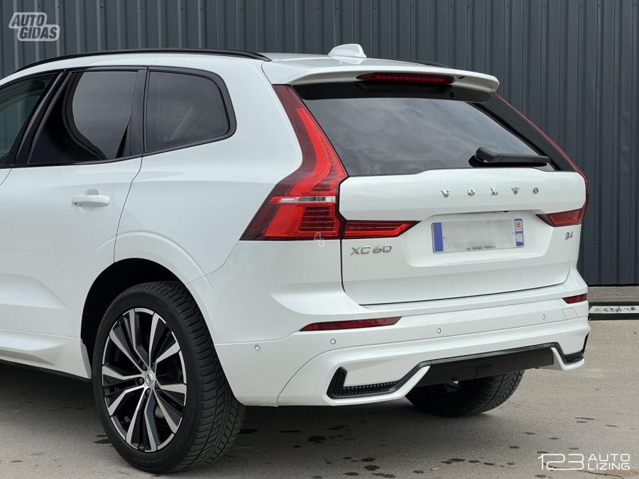 Balts Volvo XC60 2023 Tauragė, ar dzinēja tilpumu 2.00 L un nobraukumu 174 tūkst. km par 29999 €, foto 10 vietnē AUTOMOTO.COM.LV
