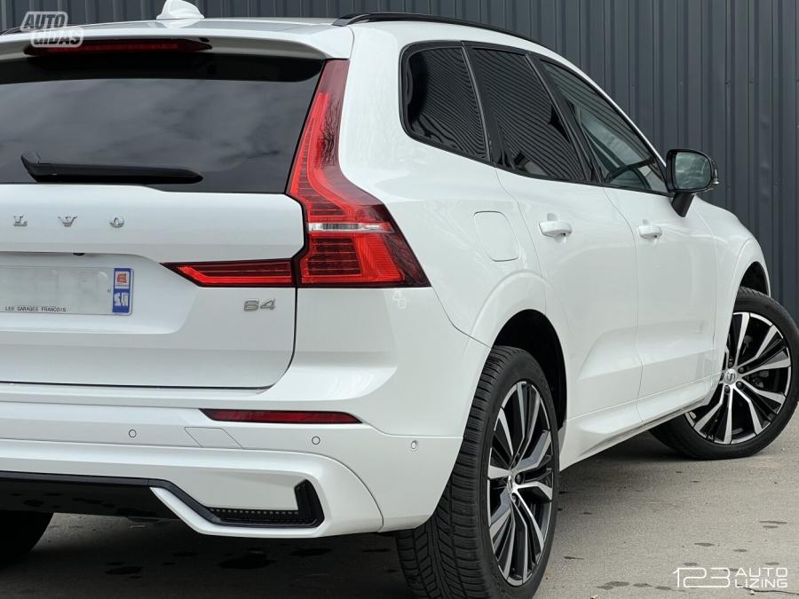 Balts Volvo XC60 2023 Tauragė, ar dzinēja tilpumu 2.00 L un nobraukumu 174 tūkst. km par 29999 €, foto 12 vietnē AUTOMOTO.COM.LV