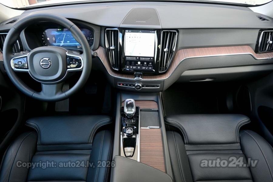 Balts Volvo XC60 2023 Tallina, ar dzinēja tilpumu 2.00 L un nobraukumu 75 tūkst. km par 45990 €, foto 18 vietnē AUTOMOTO.COM.LV