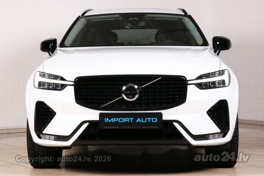 Balts Volvo XC60 2024 Pērnava, ar dzinēja tilpumu 2.00 L un nobraukumu 30 tūkst. km par 49990 €, foto 3 vietnē AUTOMOTO.COM.LV