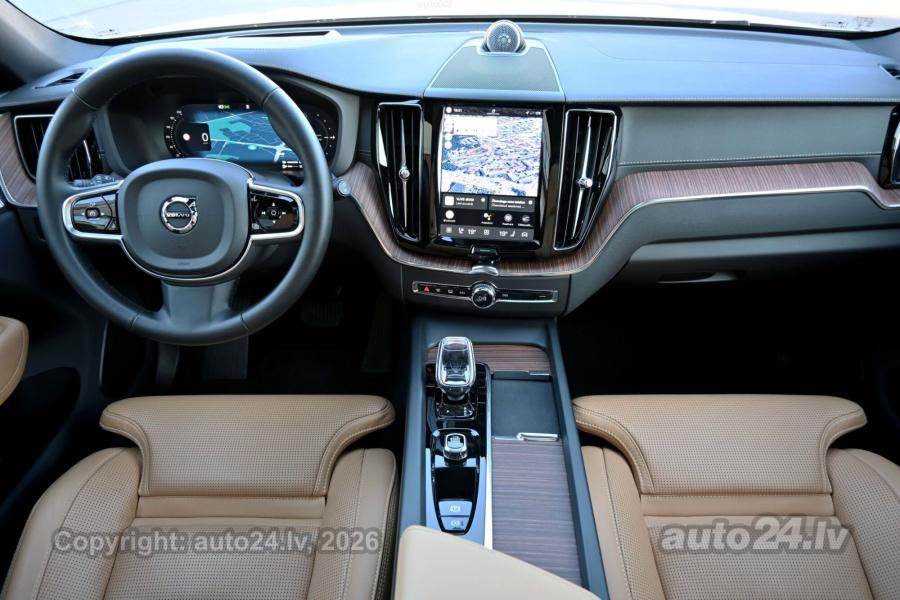 Balts Volvo XC60 2025 Tallina, ar dzinēja tilpumu 2.00 L un nobraukumu 20 tūkst. km par 61880 €, foto 19 vietnē AUTOMOTO.COM.LV
