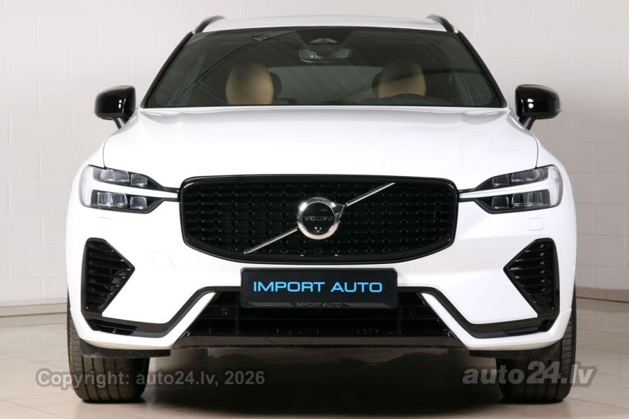 Balts Volvo XC60 2025 Pērnava, ar dzinēja tilpumu 2.00 L un nobraukumu 16 tūkst. km par 54990 €, foto 3 vietnē AUTOMOTO.COM.LV