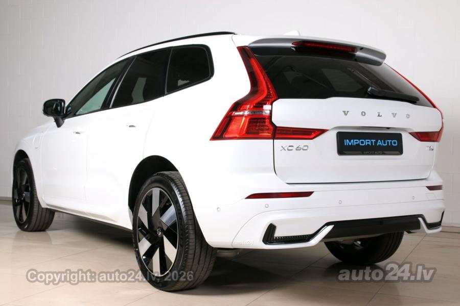 Balts Volvo XC60 2025 Pērnava, ar dzinēja tilpumu 2.00 L un nobraukumu 16 tūkst. km par 54990 €, foto 5 vietnē AUTOMOTO.COM.LV