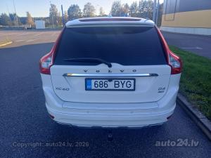 Balts Volvo XC60 2013 Tallina, ar dzinēja tilpumu 2.40 L un nobraukumu 322 tūkst. km par 9000 €, foto 7 vietnē AUTOMOTO.COM.LV