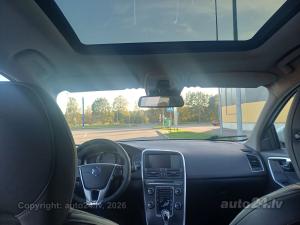 Balts Volvo XC60 2013 Tallina, ar dzinēja tilpumu 2.40 L un nobraukumu 322 tūkst. km par 9000 €, foto 19 vietnē AUTOMOTO.COM.LV