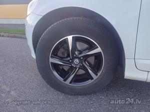 Balts Volvo XC60 2013 Tallina, ar dzinēja tilpumu 2.40 L un nobraukumu 322 tūkst. km par 9000 €, foto 22 vietnē AUTOMOTO.COM.LV