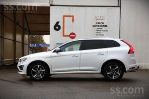 Balts Volvo XC60 2014 Rīga, ar dzinēja tilpumu 2.40 L un nobraukumu 240 tūkst. km par 13500 €, foto 4 vietnē AUTOMOTO.COM.LV
