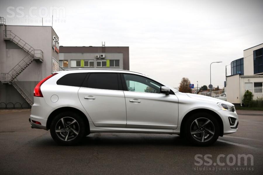 Balts Volvo XC60 2014 Rīga, ar dzinēja tilpumu 2.40 L un nobraukumu 240 tūkst. km par 13500 €, foto 10 vietnē AUTOMOTO.COM.LV