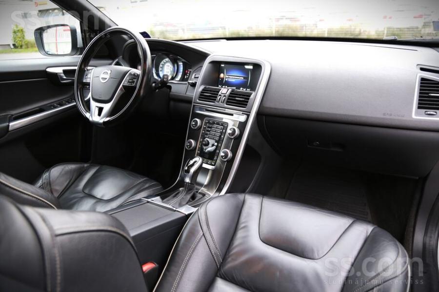 Balts Volvo XC60 2014 Rīga, ar dzinēja tilpumu 2.40 L un nobraukumu 240 tūkst. km par 13500 €, foto 17 vietnē AUTOMOTO.COM.LV