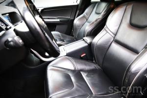 Balts Volvo XC60 2014 Rīga, ar dzinēja tilpumu 2.40 L un nobraukumu 240 tūkst. km par 13500 €, foto 23 vietnē AUTOMOTO.COM.LV