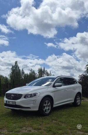 White Volvo XC60 2015 in Varena, with an engine capacity of 1.97 L and mileage of 142 thousand km for 14700 €, photo  on AUTOMOTO.COM.LV