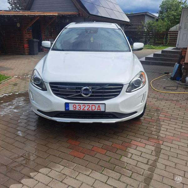 Balts Volvo XC60 2016 Kuršėnai, ar dzinēja tilpumu 2.00 L un nobraukumu 265 tūkst. km par 11000 €, foto 6 vietnē AUTOMOTO.COM.LV