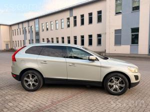 Balts Volvo XC60 2010 Jelgava, ar dzinēja tilpumu 2.00 L un nobraukumu 413 tūkst. km par 6800 €, foto 5 vietnē AUTOMOTO.COM.LV