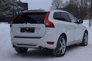 White Volvo XC60 2011 in Vilnius, with an engine capacity of 1.97 L and mileage of 229 thousand km for 9850 €, photo 8 on AUTOMOTO.COM.LV