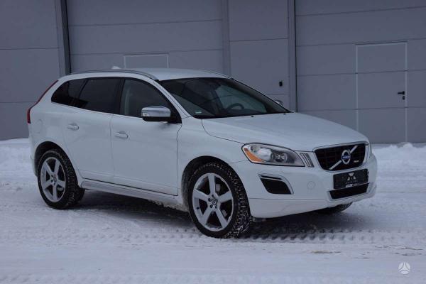 Balts Volvo XC60 2011 Viļņa, ar dzinēja tilpumu 1.97 L un nobraukumu 229 tūkst. km par 9850 €, foto 10 vietnē AUTOMOTO.COM.LV