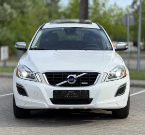 Balts Volvo XC60 2012 Jūrmala, ar dzinēja tilpumu 2.40 L un nobraukumu 275 tūkst. km par 8950 €, foto 6 vietnē AUTOMOTO.COM.LV